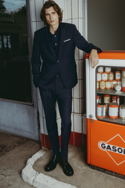 Costumes | DIGEL Onlineshop