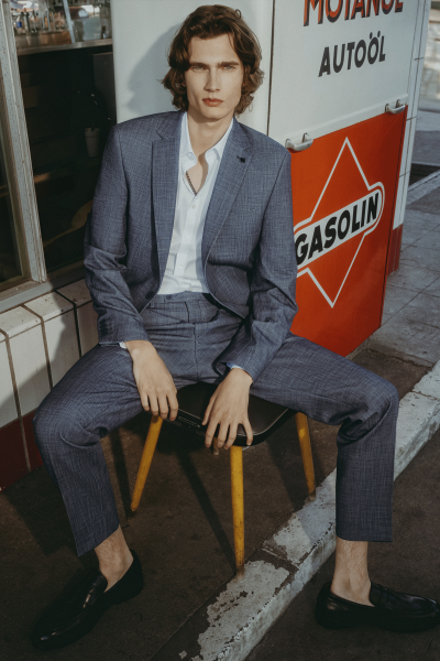 Costumes | DIGEL Onlineshop