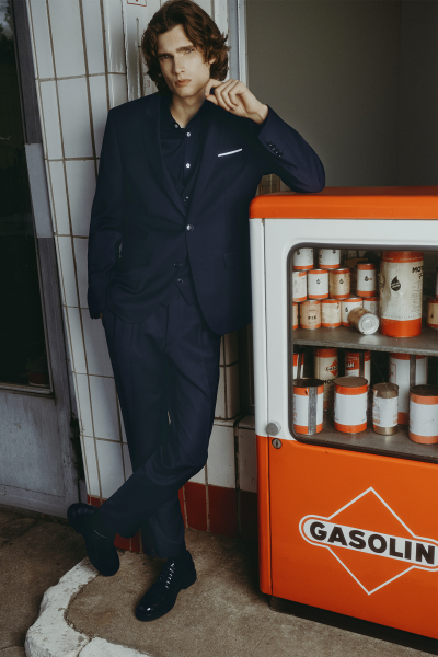 Costumes | DIGEL Onlineshop